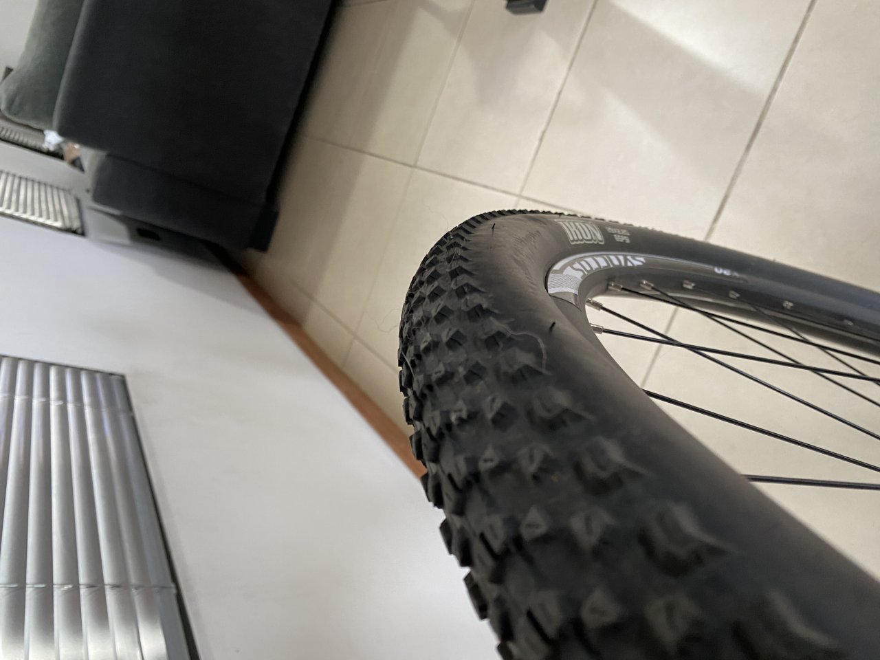 Scott scale 990 rodado 29 en Azul - Región 20