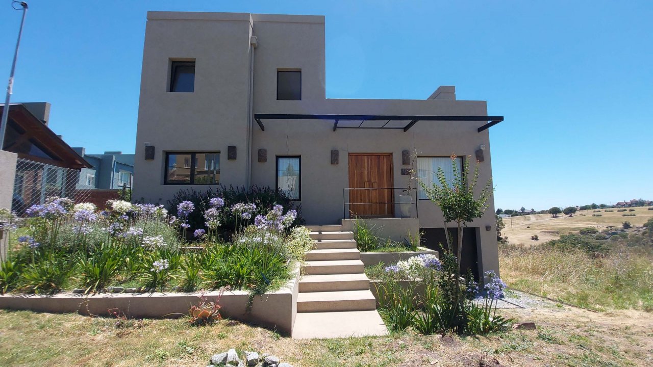 Casa en venta | 4 ambientes | Uncas | Tandil - Tandil - Región 20