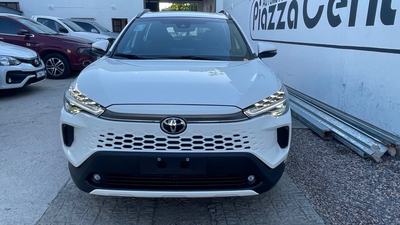 Toyota Corolla Cross Seg 2.0 Cvt - Azul - Región 20