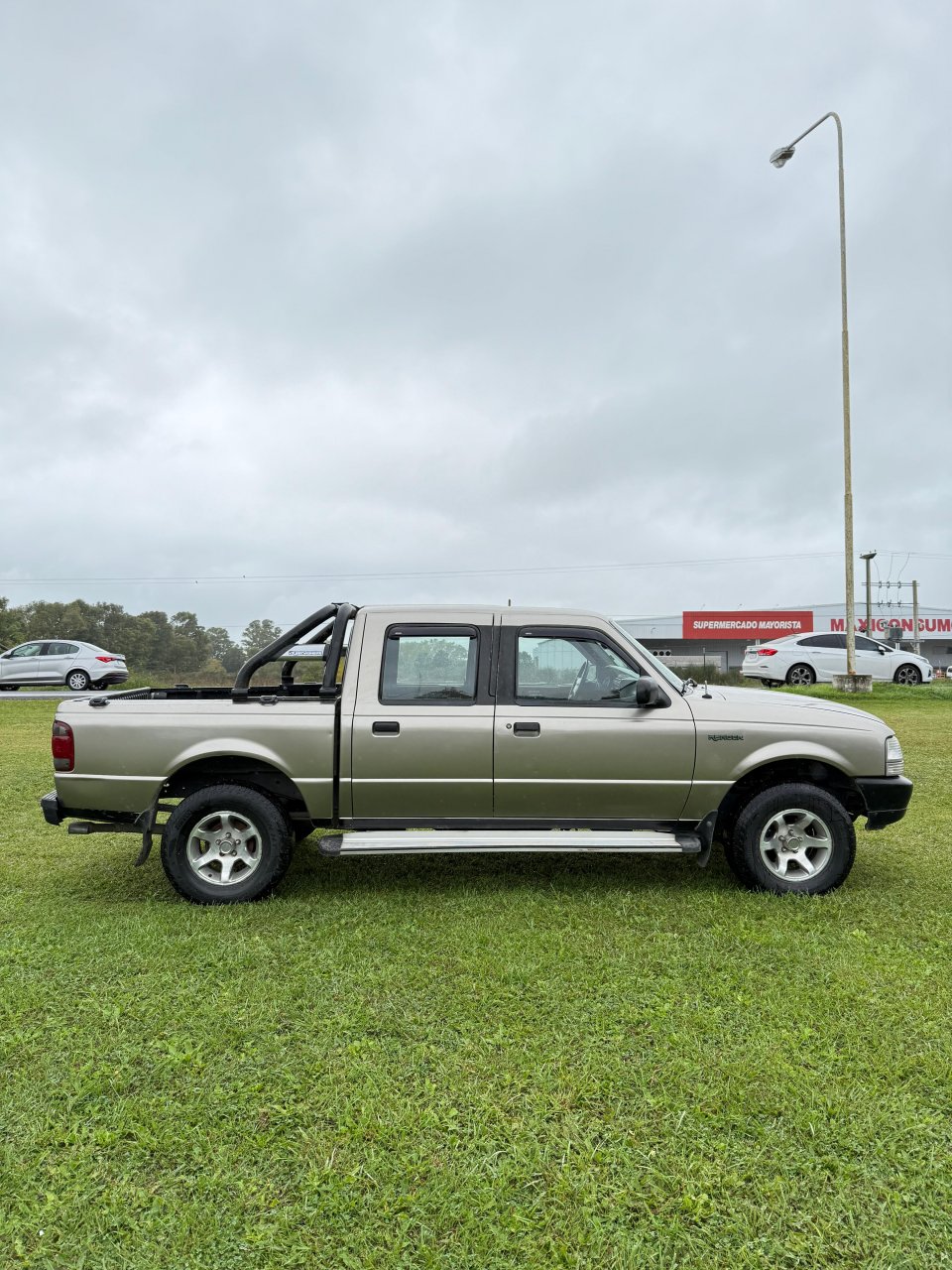 Ford Ranger Xl 4x2 2.8 Diesel - Azul - Región 20