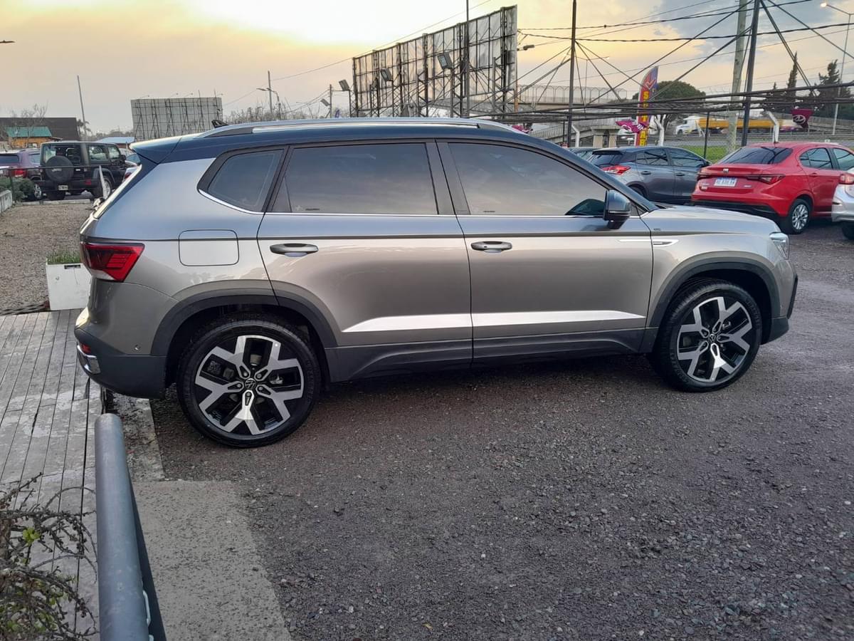 Volkswagen 2025 Taos 1.4 250 Tsi Highline Tip Bitono - Pilar - Región 20