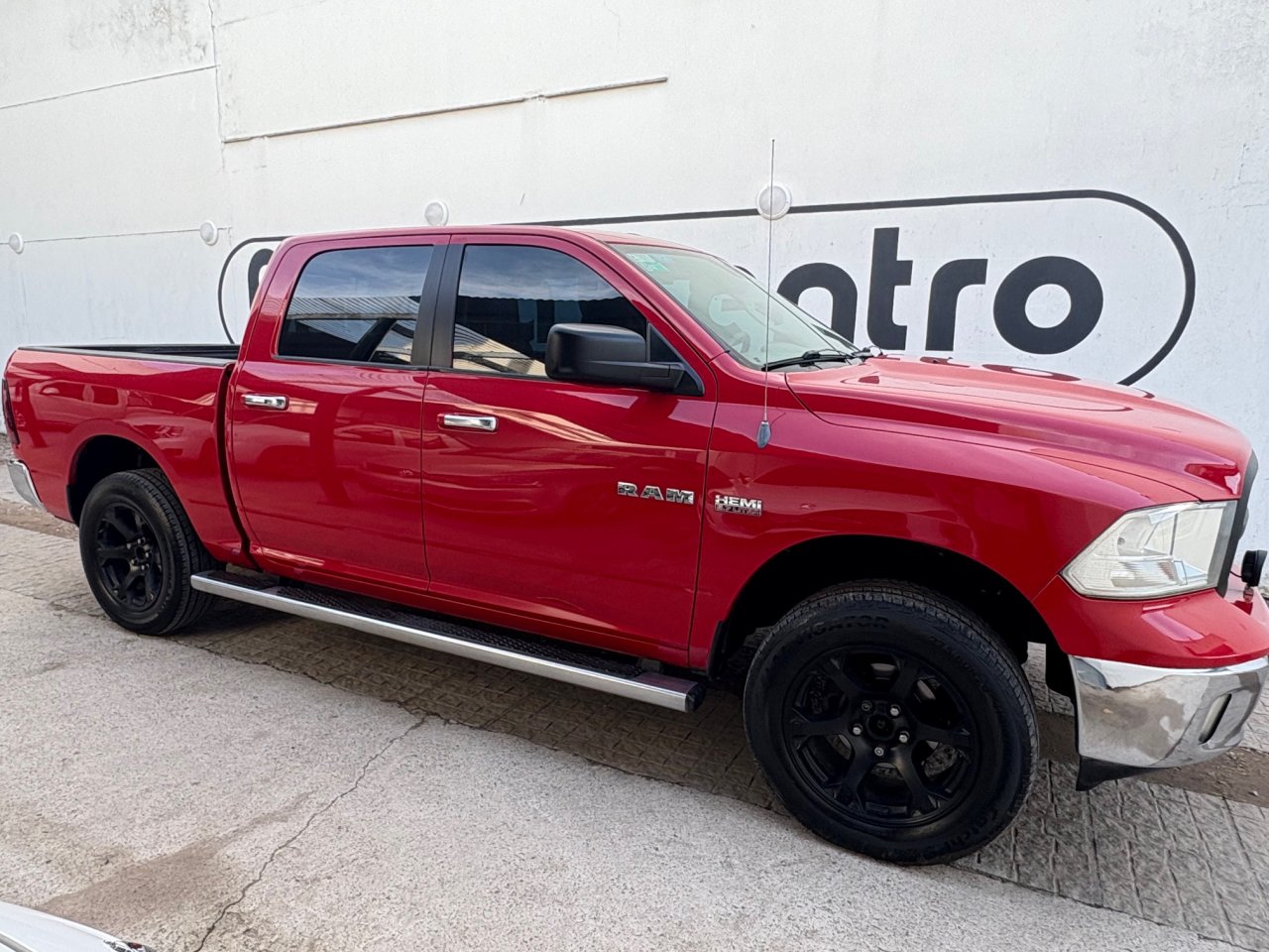 Ram 1500 Ram 1500 5.7 Dc 4x4 Laramie - Azul - Región 20