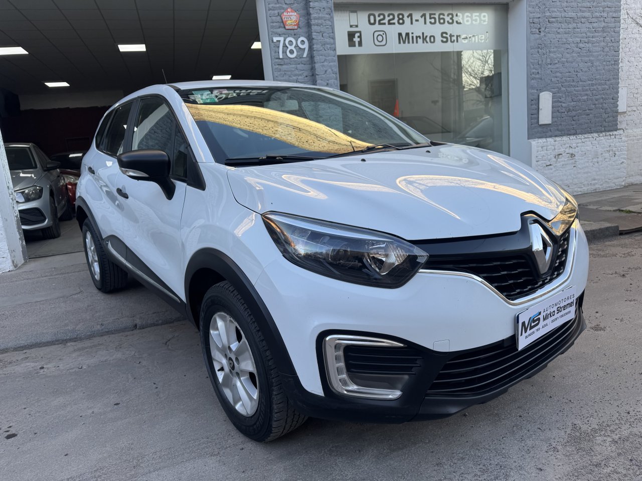 Renault Captur Captur 1.6 Life - Azul - Región 20