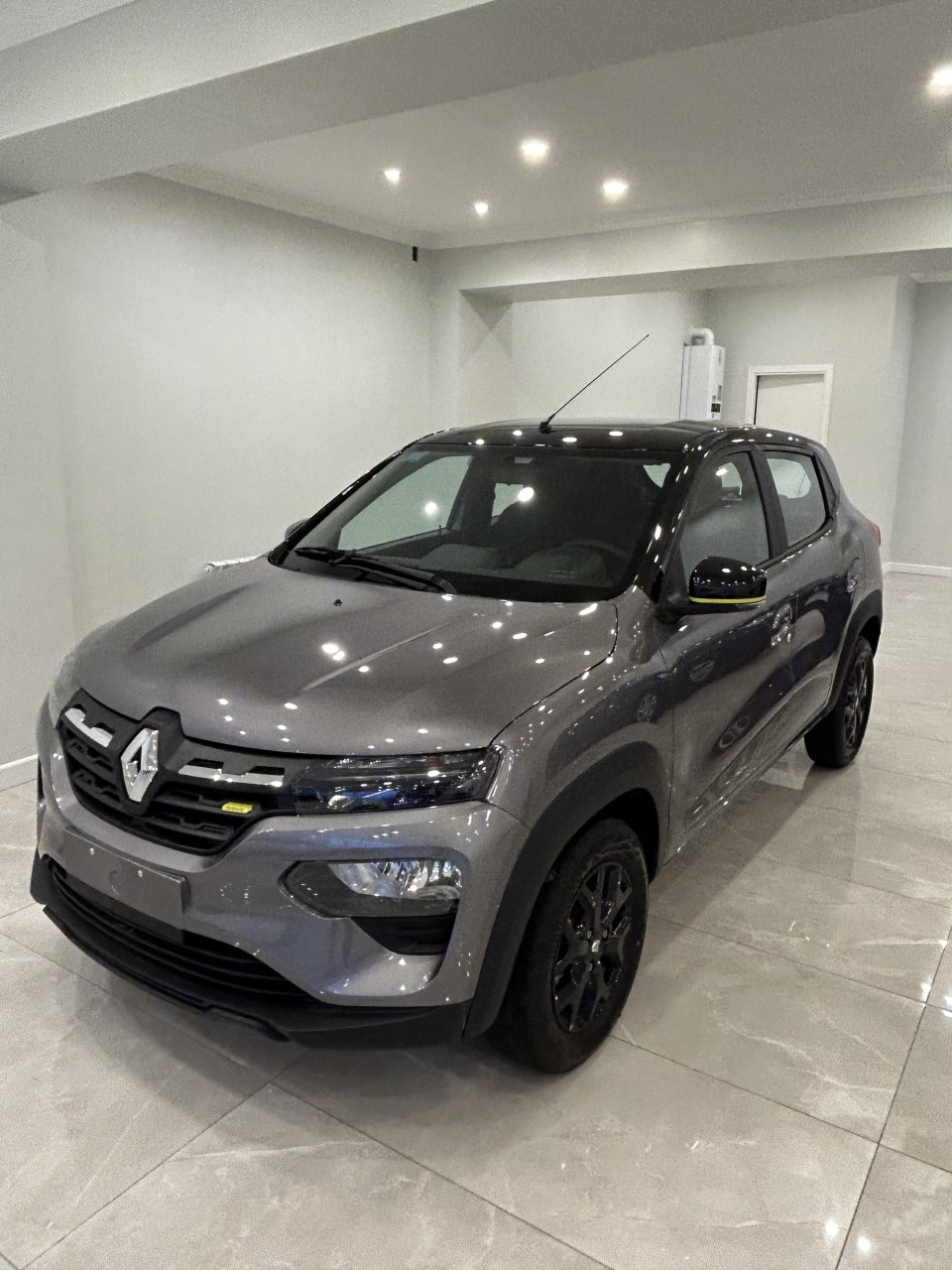 Renault Kwid Kwid 1.0 Intens - Azul - Región 20
